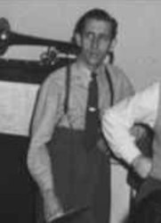 マックス・ウエイン Max Wayne (Bass)